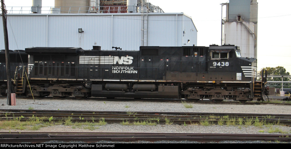 NS 9438